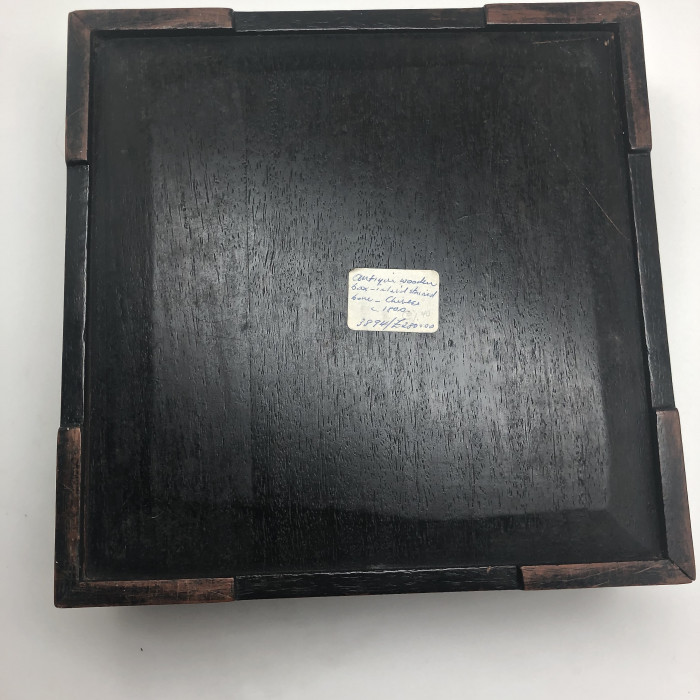 Rare Circa 1800 Box With Carved Bone Bats